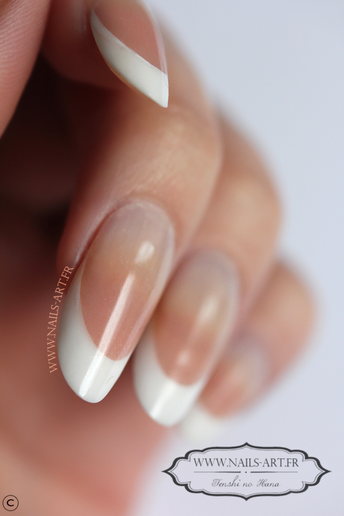 Pose résine amandes simples | Nature Nails Nails Art